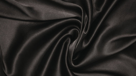 Que faire avec du tissu noir ? Idées et conseils couture